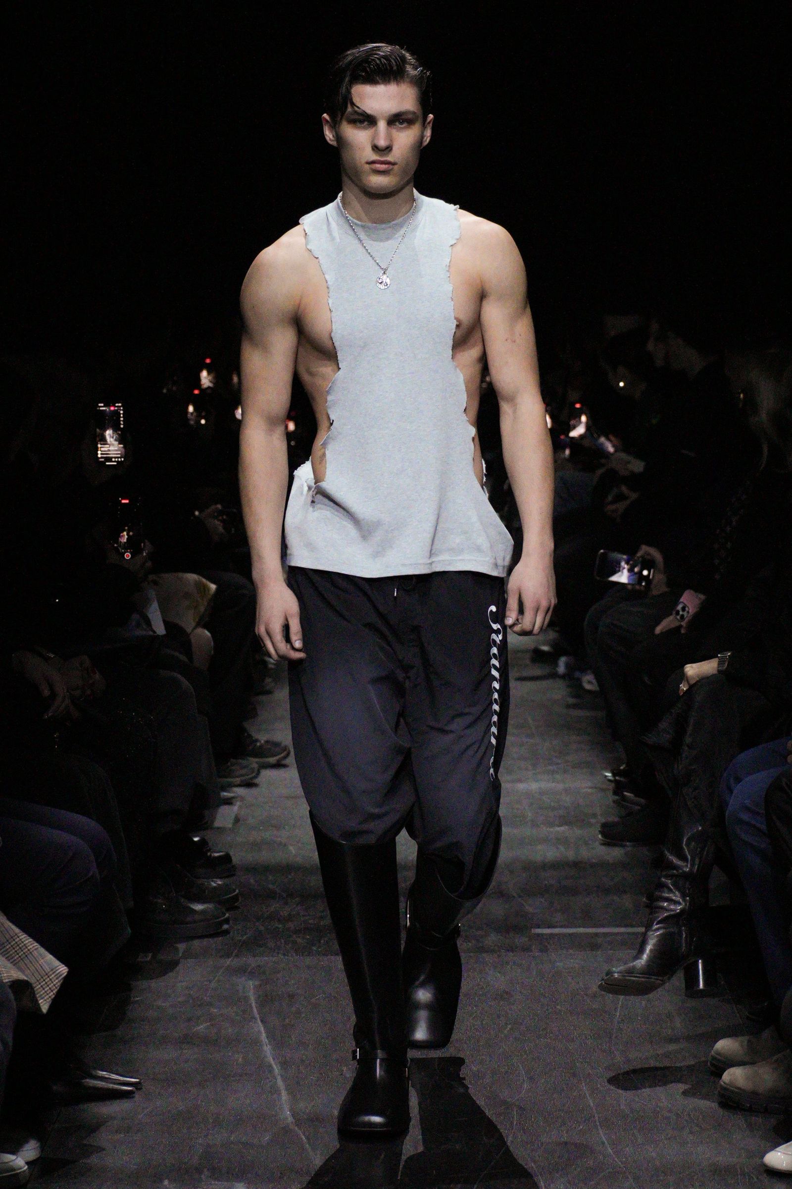 At the Balenciaga Show, Cheesy 2000s Clothes Are Back in Fashion | GQ ...