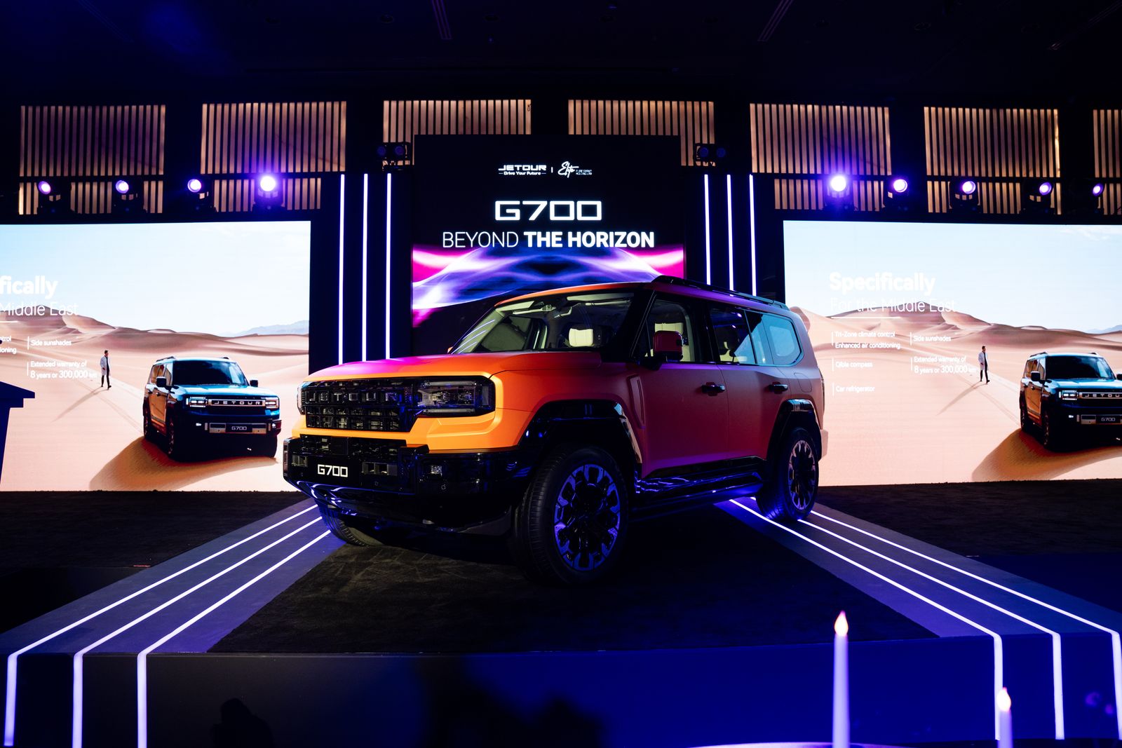 Luxurious New Jetour G700 Lights Up the Burj Khalifa | GQ Middle East