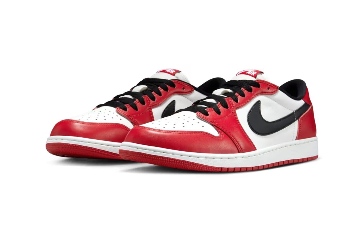 The Air Jordan 1 Low OG “Chicago” Returns After Ten Years | GQ Middle East
