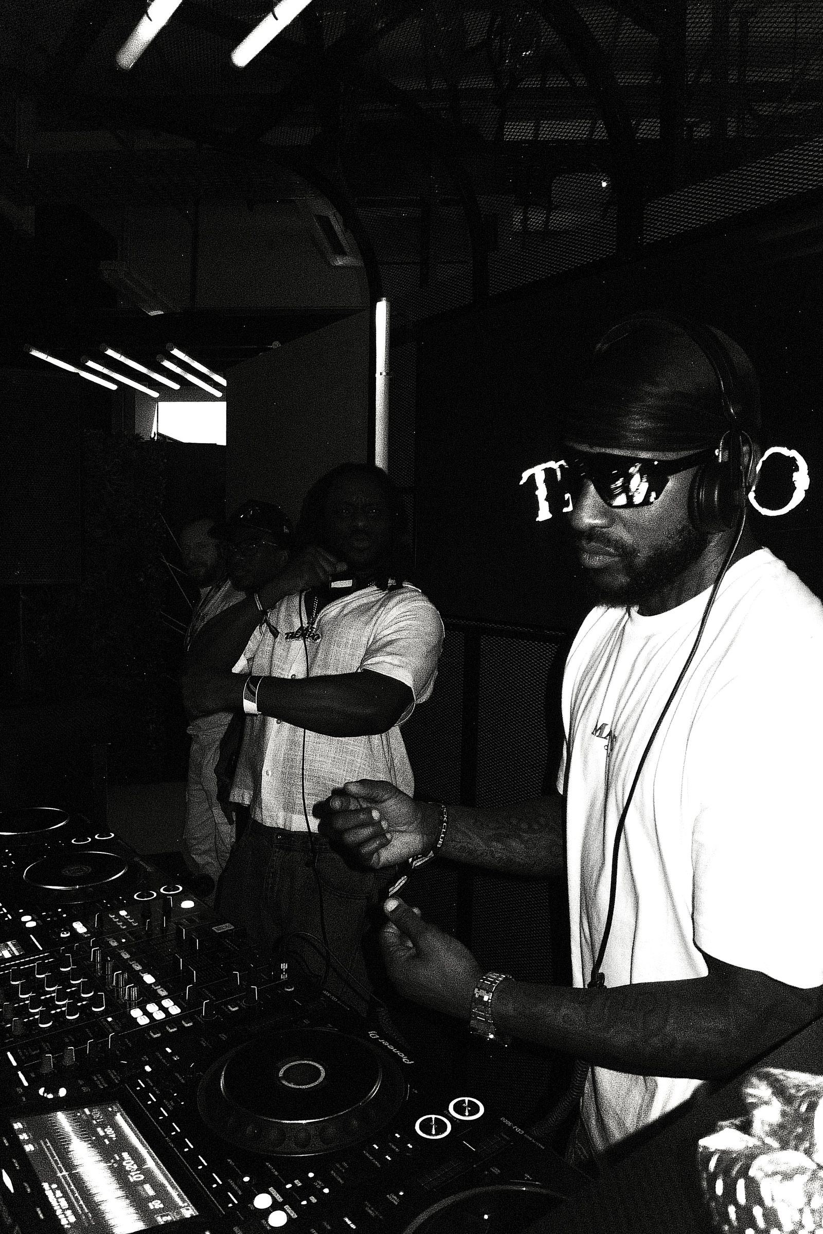 Inside Formula 1’s Abu Dhabi Finale with Skepta and Mas Tiempo | GQ ...